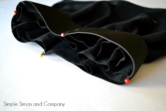 How to Make an Exposed Elastic Waistband - Simple Simon and Company