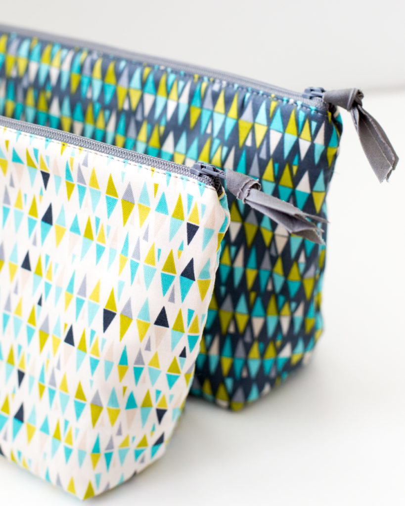 Zipper Pouch Tutorials - Simple Simon and Company