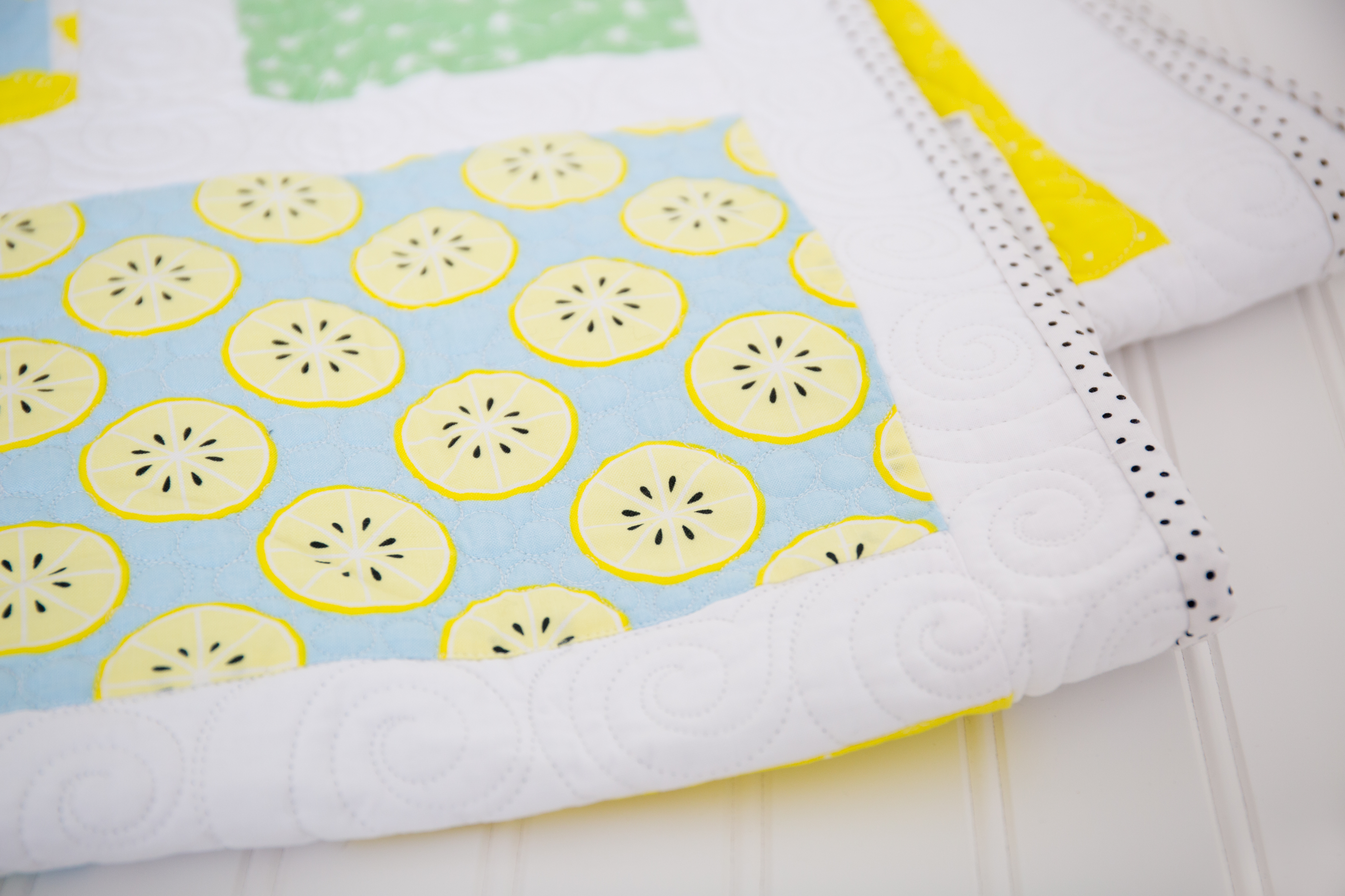 Saturday Afternoon Quilt with Just Add Sugar Fabrics - Simple Simon and ...