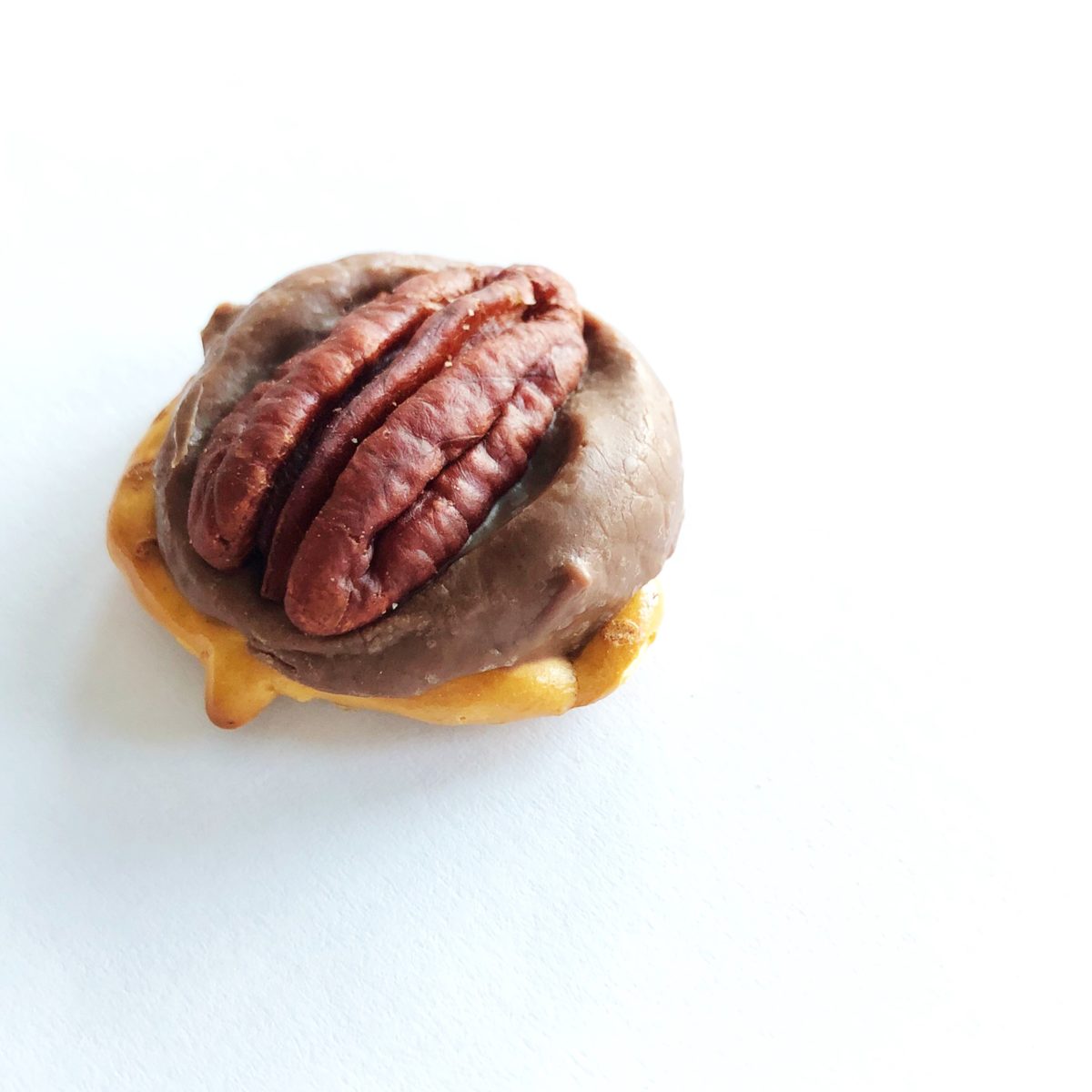 Rolo Pretzel Turtles - Simple Simon and Company