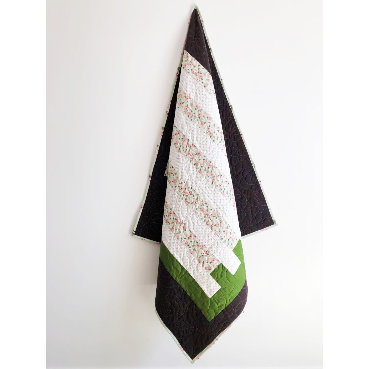 Slip Sliding Away Quilt in Modern Farmhouse - Simple Simon and Company