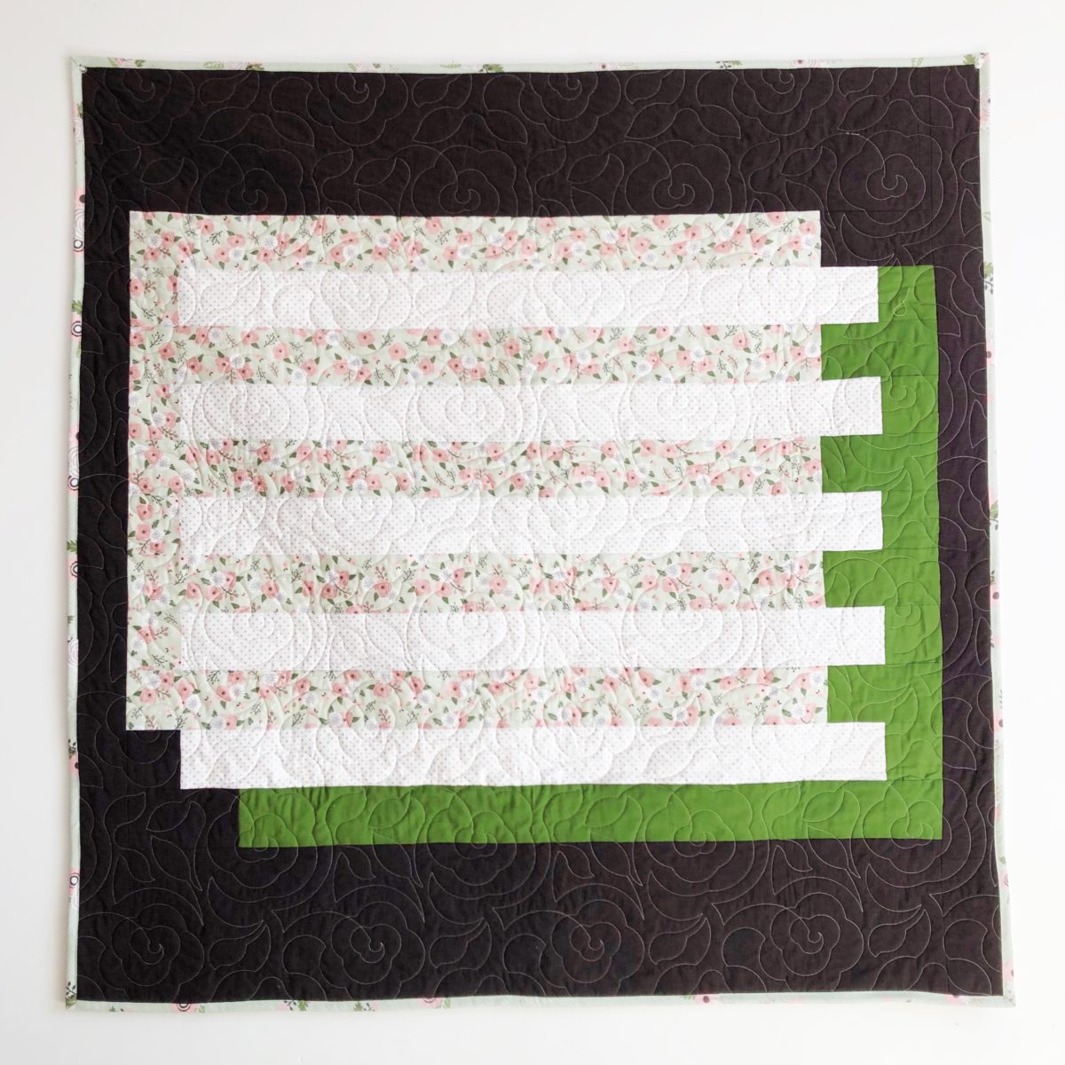 Slip Sliding Away Quilt in Modern Farmhouse - Simple Simon and Company