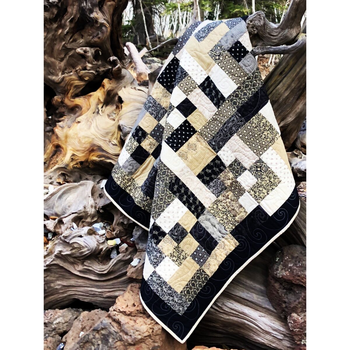 A Bento Box Quilt from the Past - Simple Simon and Company